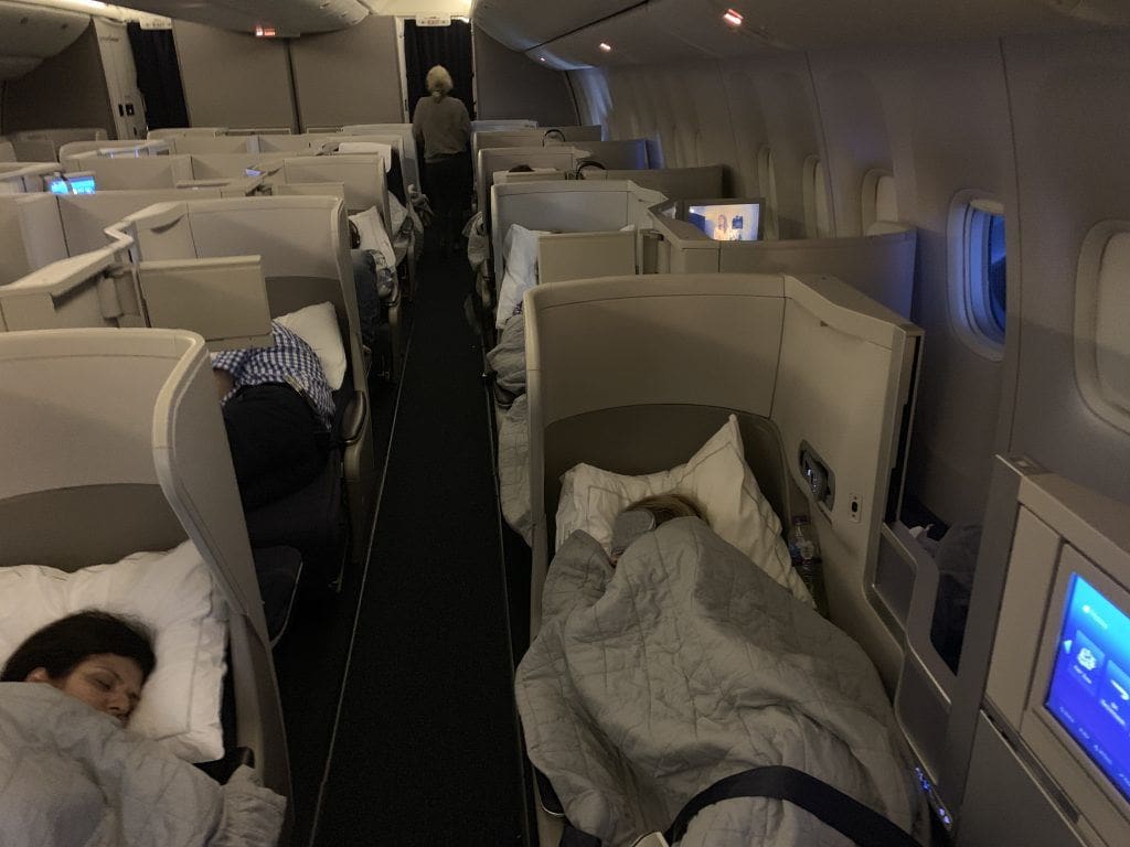 British Airways Business Class Sydney to Singapore - Ready Jet Roam